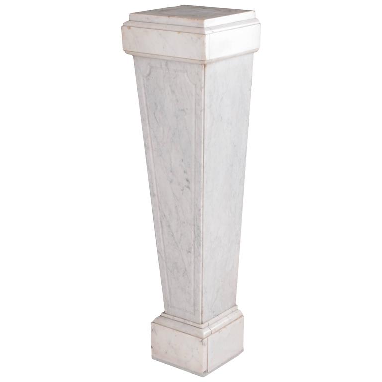 French 19th Century Marble Pedestal For Sale at 1stdibs