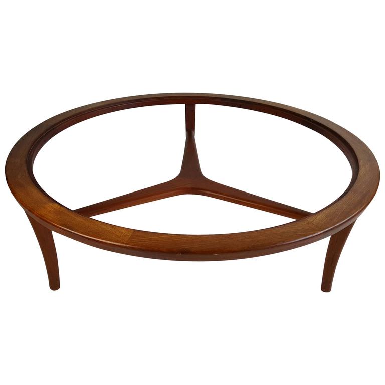 Mid-Century Modern 'Mercedes Benz" Teak Cocktail Table For Sale at 1stDibs
