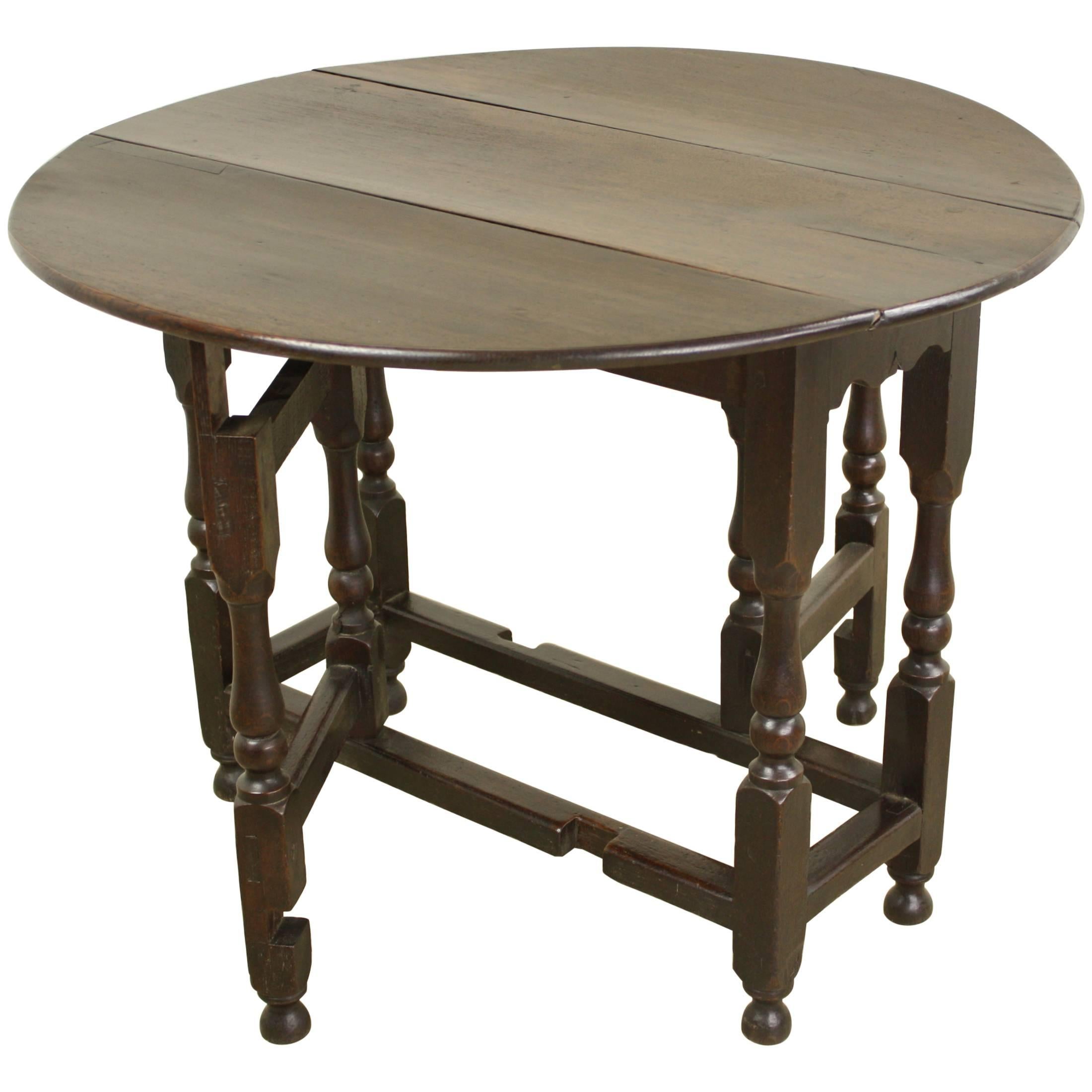 Welsh Period Oak Gate Leg Drop-Leaf Table at 1stDibs
