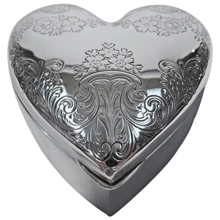 Antique Sterling Silver Valentine’s Day Heart Box For Sale at 1stDibs