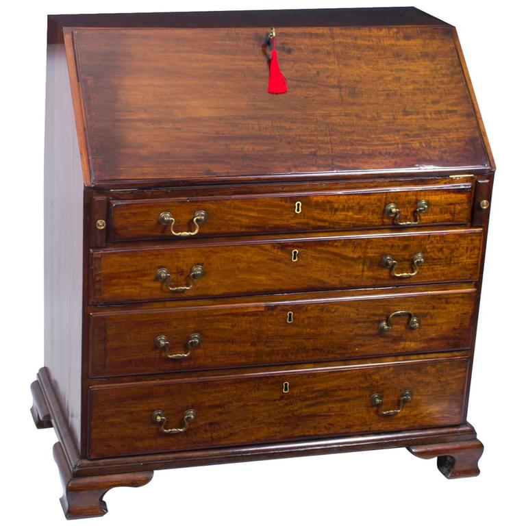 18th Century English George III Mahogany Bureau at 1stDibs