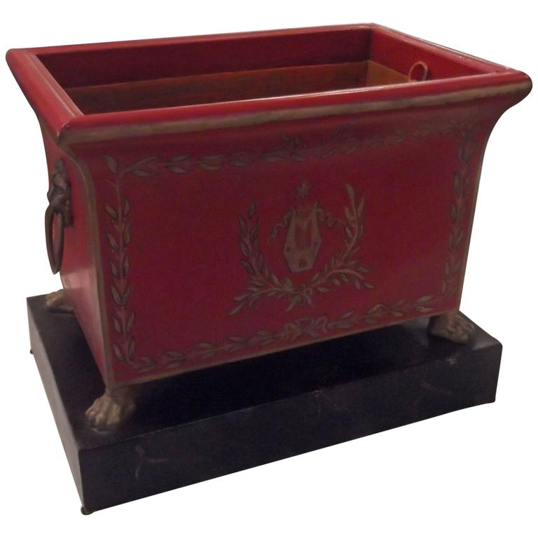 French Decorated Chinoiserie "Wood Box" Cache Pot For Sale at 1stDibs