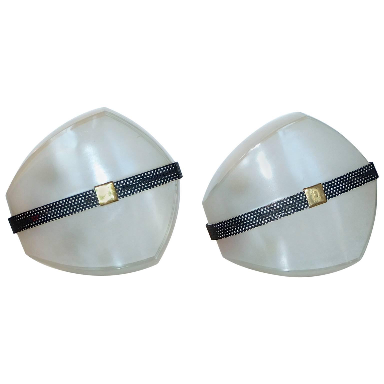 Pairs of Lambda Sconces by Vico Magistretti for Artemide For Sale at ...