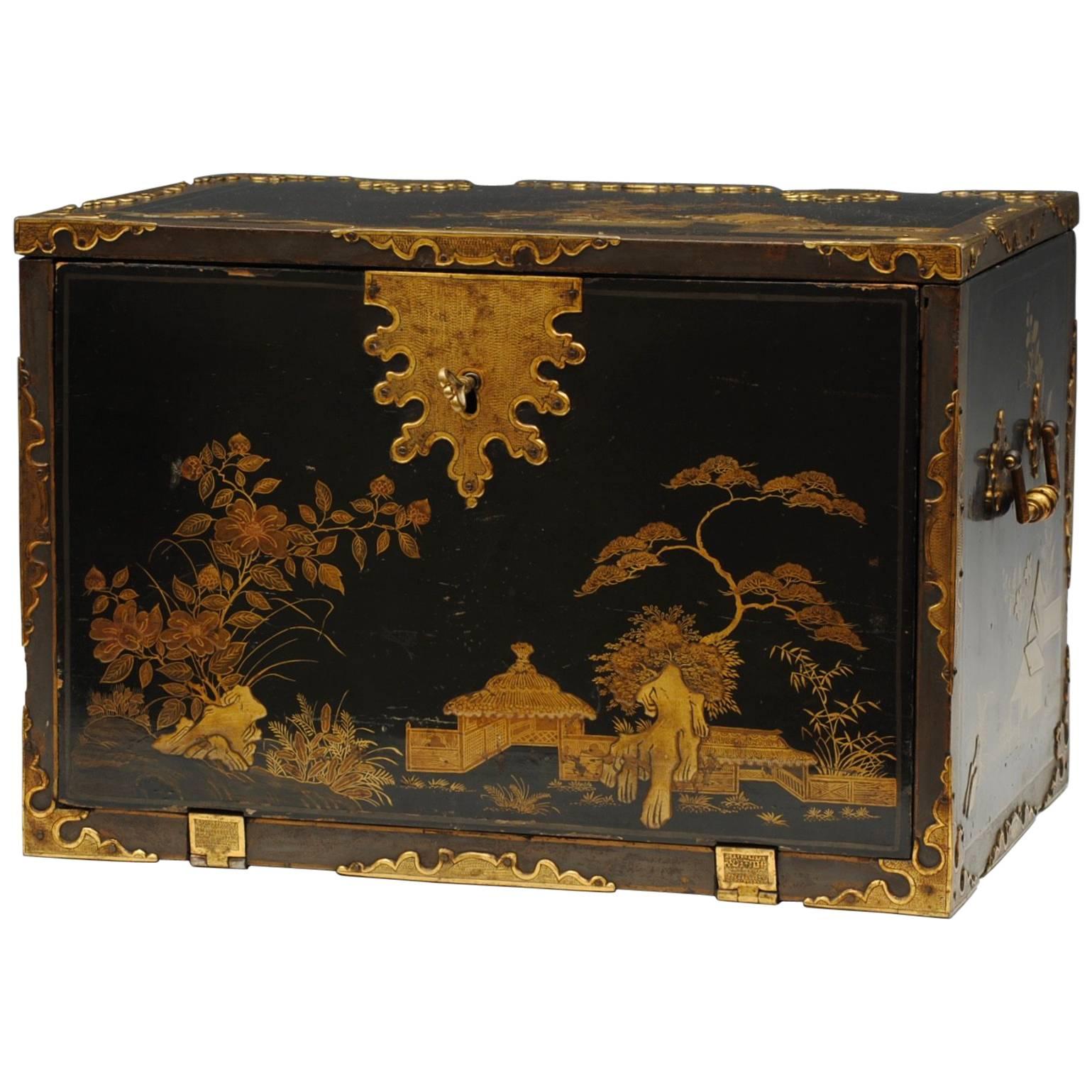 Japanese Casket - 13 For Sale on 1stDibs