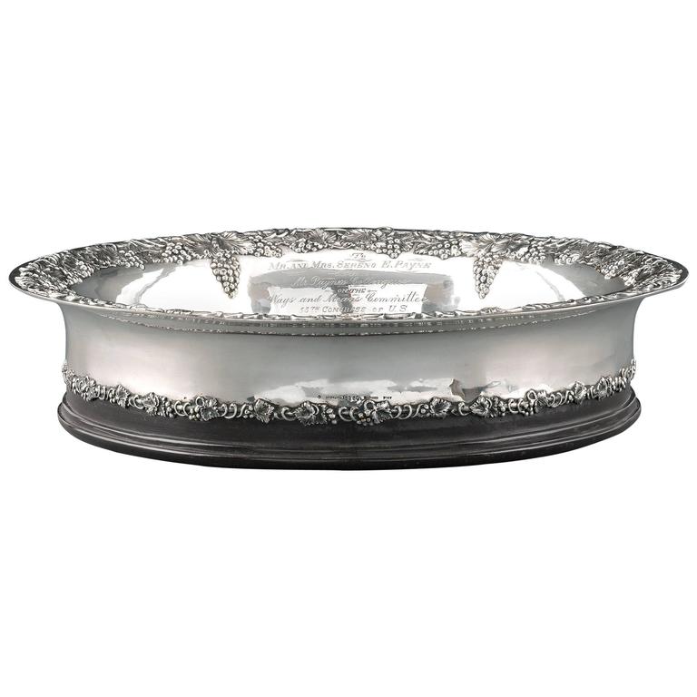 Art Nouveau Sterling Silver Plateau For Sale at 1stDibs
