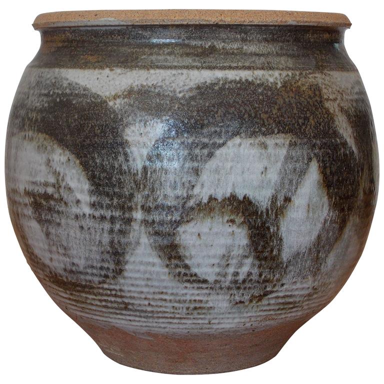 Large Mid Century Studio Art Pottery Planter at 1stDibs | eschbach pottery