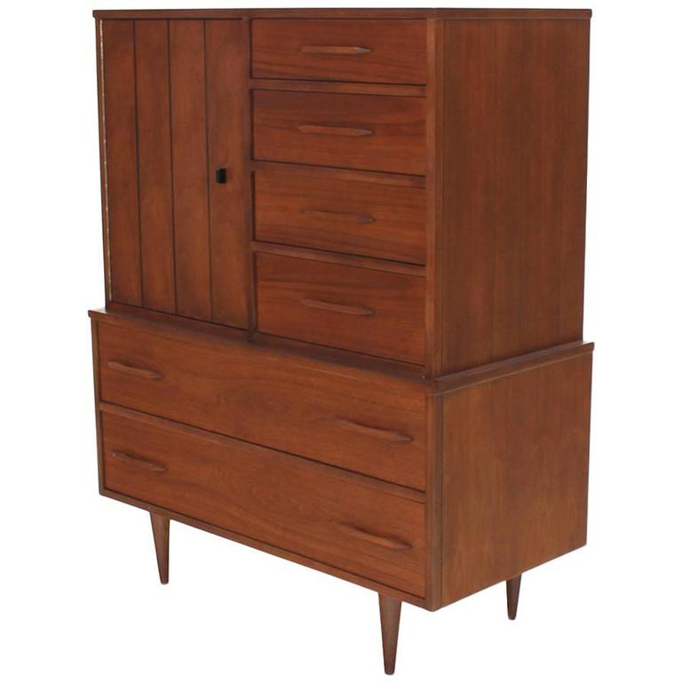 Mid-Century Modern Walnut High Chest Gentlemen's Chest For Sale at 1stDibs
