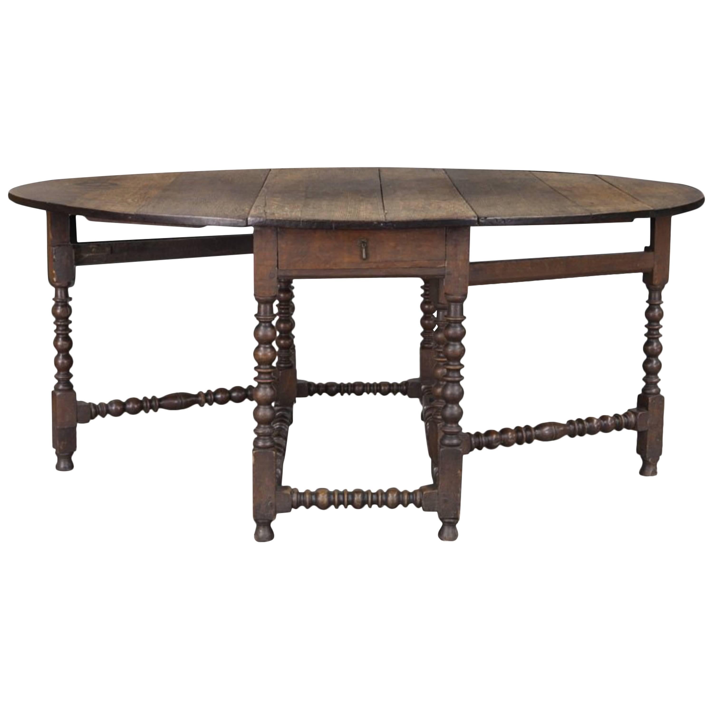 Large 18th Century English Oak Oval Gateleg Dining Table at 1stDibs