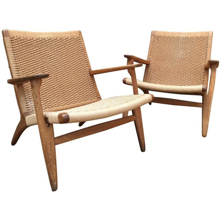 Pair of Wegner CH25 Lounge Chairs at 1stDibs