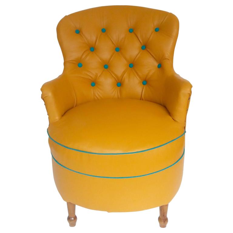 Button Back Chair in Vintage Leather at 1stDibs