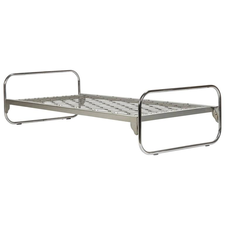 Alfred Roth Swiss Bauhaus Daybed Model 455 for Embru, 1927 at 1stDibs