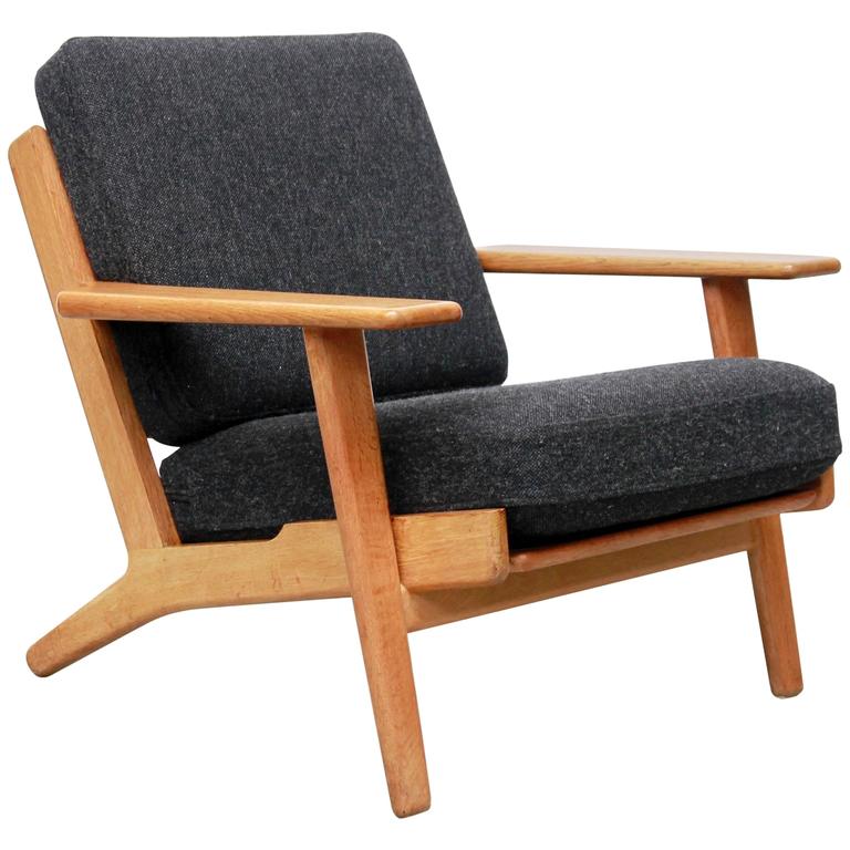 Danish, GE290 Lounge Chair by Hans J. Wegner for GETAMA, 1950s at 1stDibs