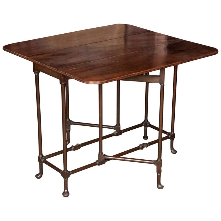 George II Mahogany Spider Leg Drop-Leaf Table at 1stDibs