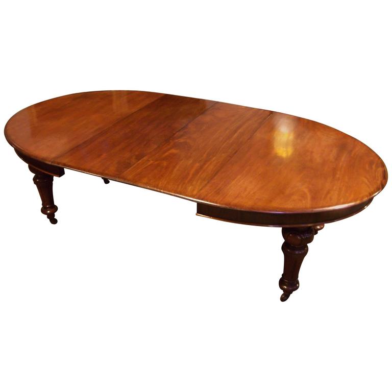 19th Century Victorian Oval Dining Table at 1stDibs