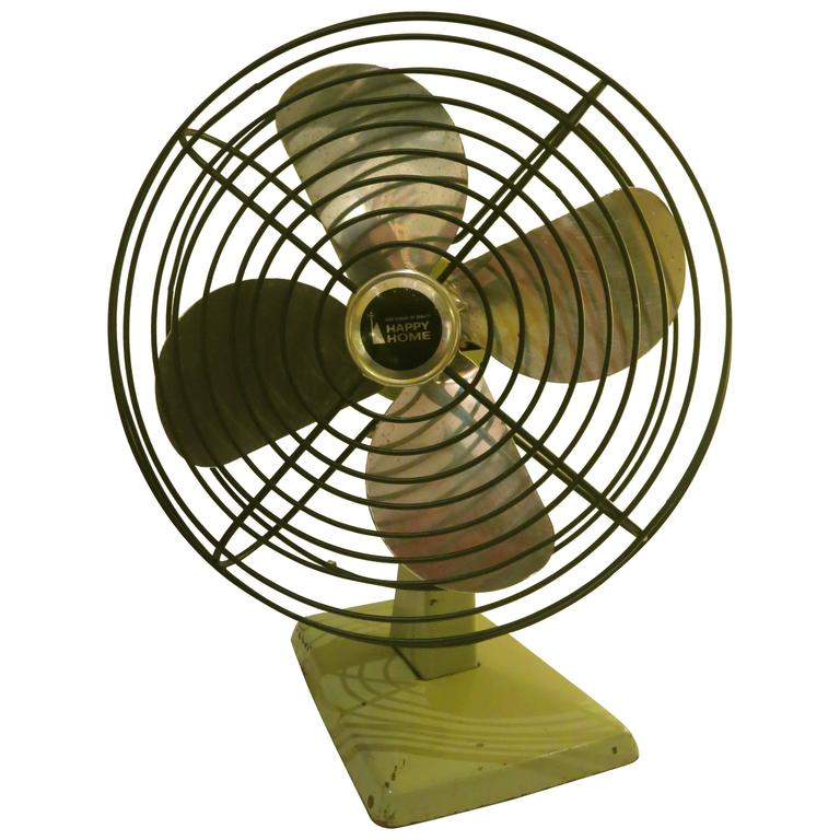 1950s Small Mid-Century Desk Top Oscillating Fan Atomic Age at 1stDibs ...