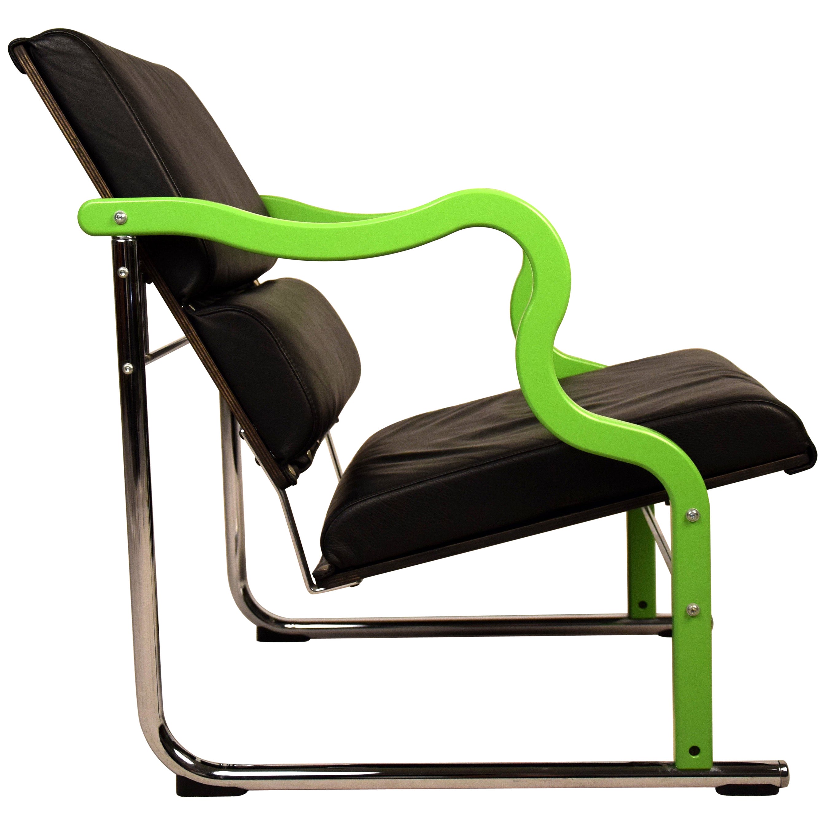 Yrjö Kukkapuro 'Skaala' Leather Lounge Chairs for Avarte, Finland ...