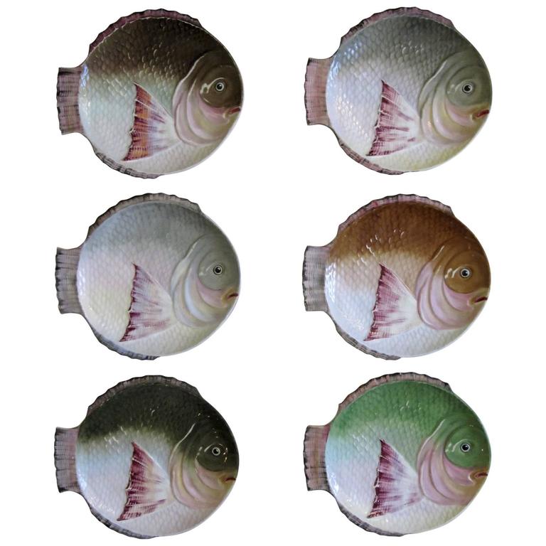 Victorian English Staffordshire Hand-Painted Porcelain Fish Plates, Set ...