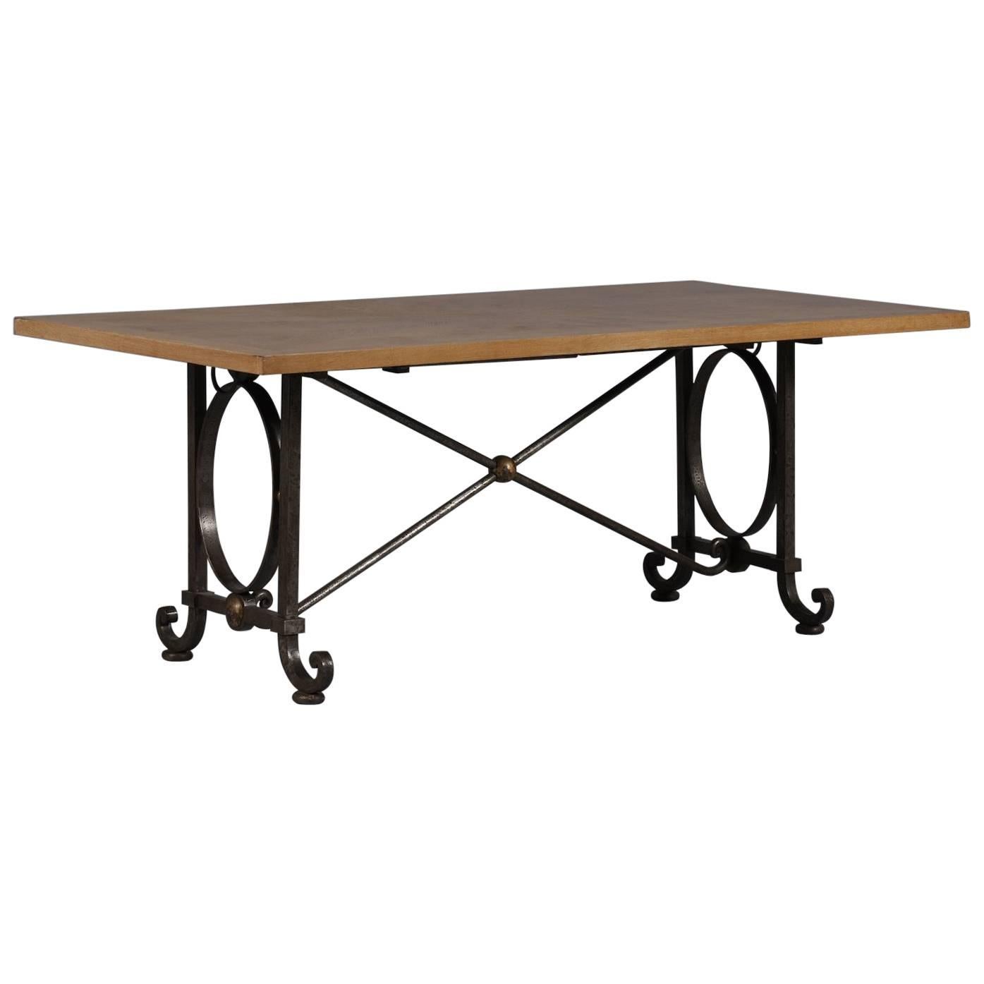 Dining Table For Sale at 1stDibs
