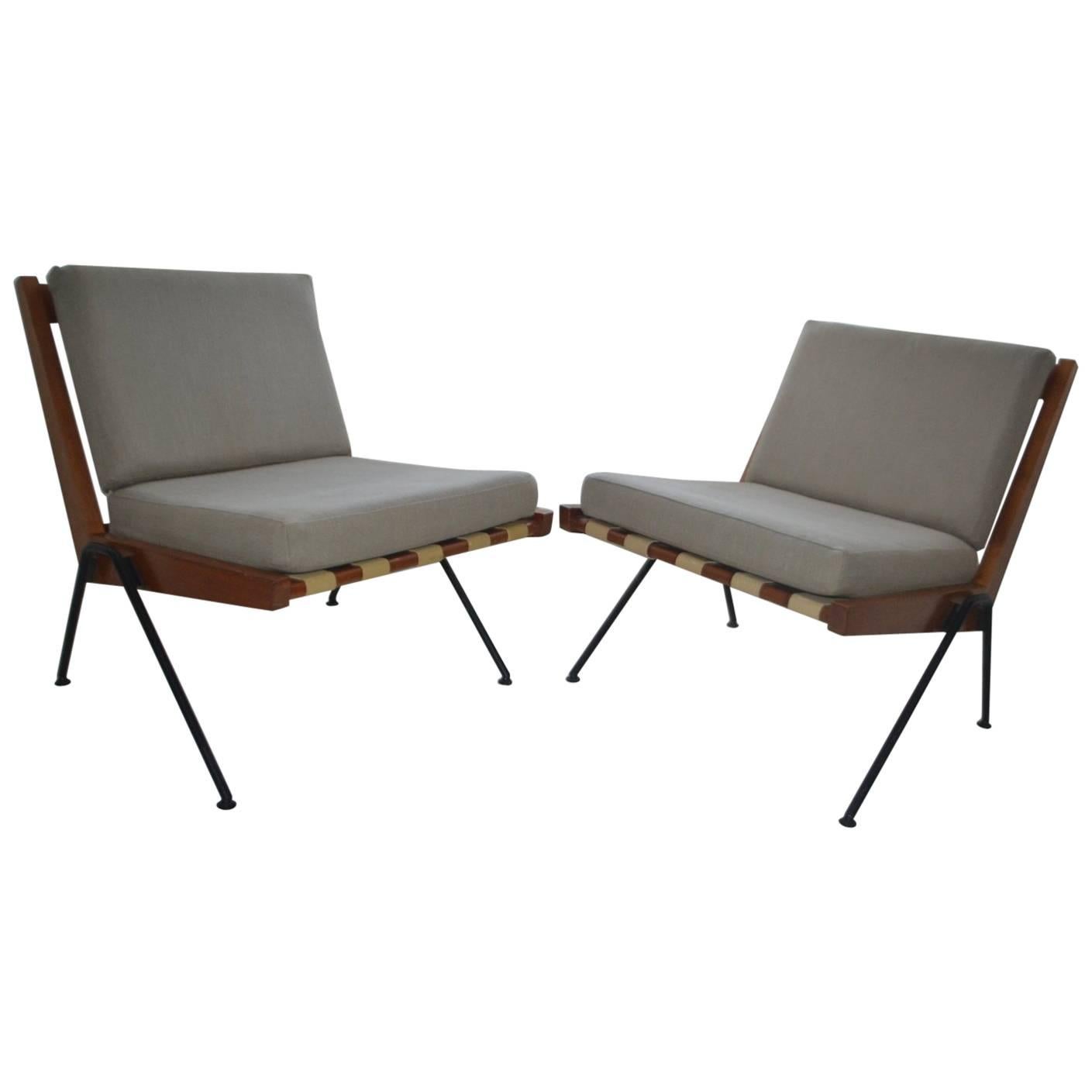 Pair of Teak Chevron Lounge Chairs by Robin Day for Hille at 1stDibs