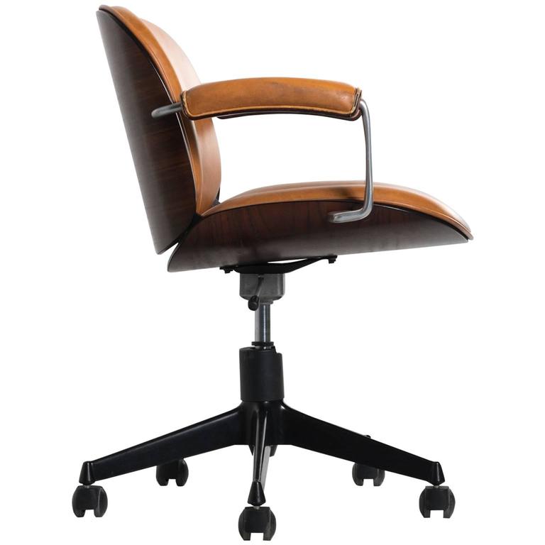 Ico Parisi Swivel Desk Chair in Rosewood for MIM Roma at 1stDibs