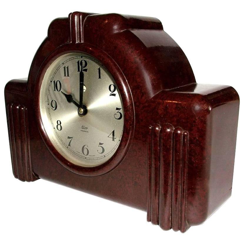 Streamline Art Deco English Bakelite Clock at 1stDibs | bakelite clocks ...