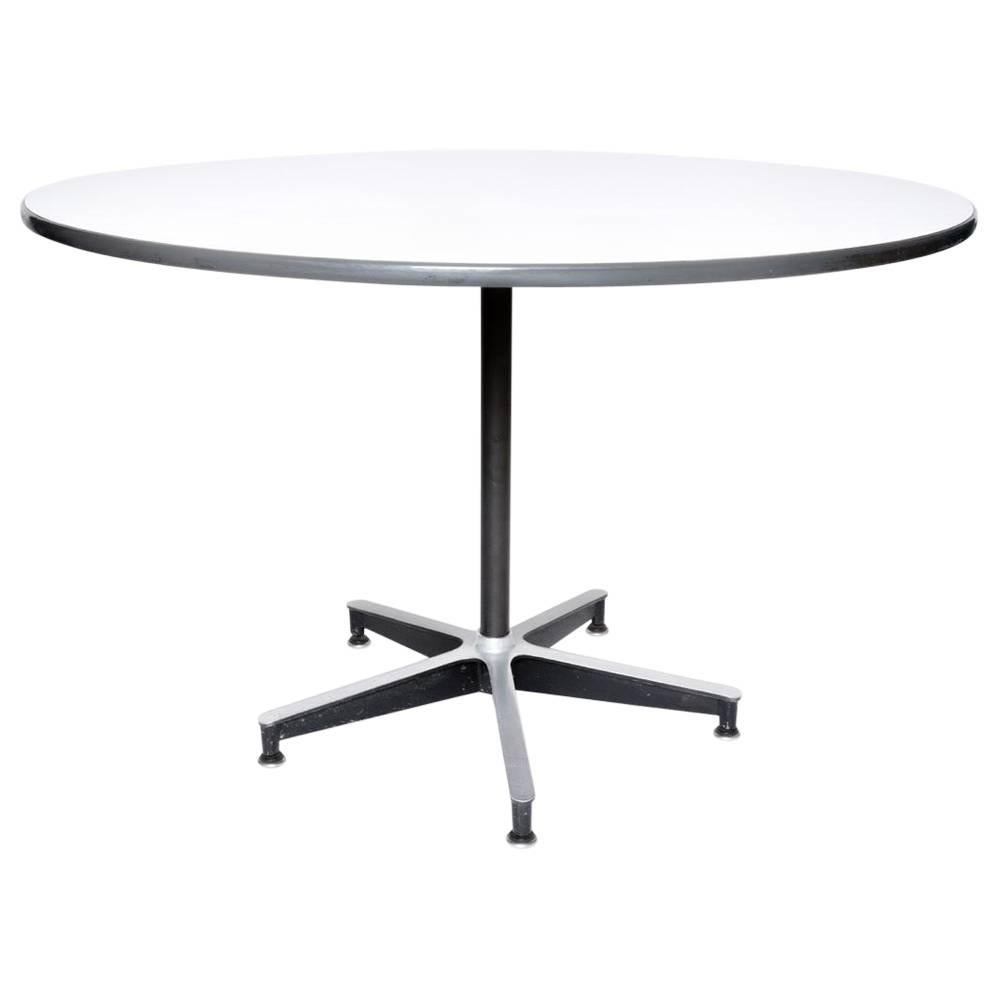 Early Herman Miller Eames 650 Dining Table at 1stDibs | herman miller eames dining table, eames ...