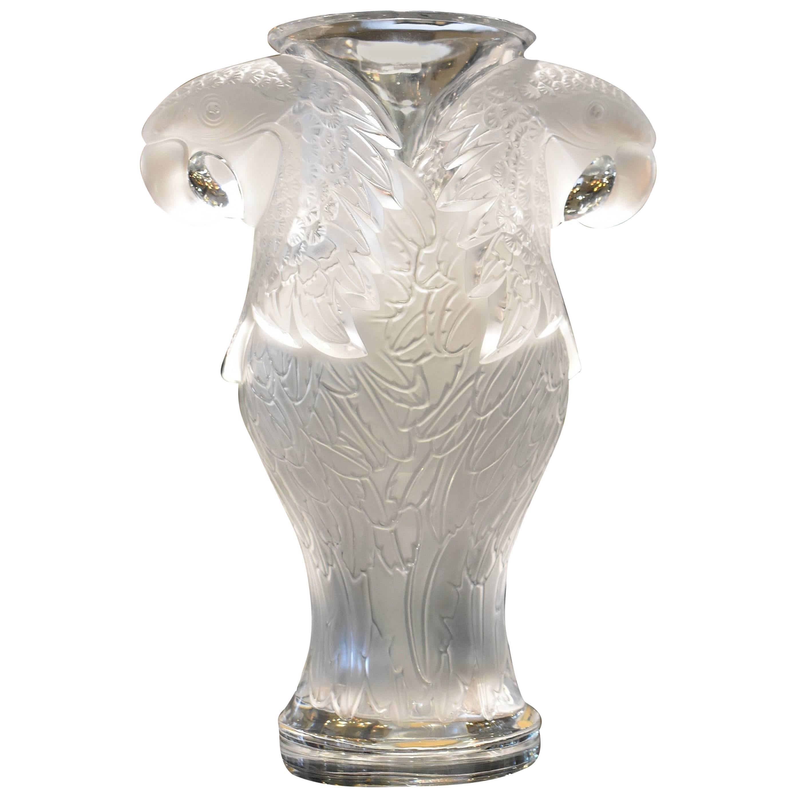 French Art Glass Macaw Vase by Lalique, France, Limited Edition 59 / 99 ...