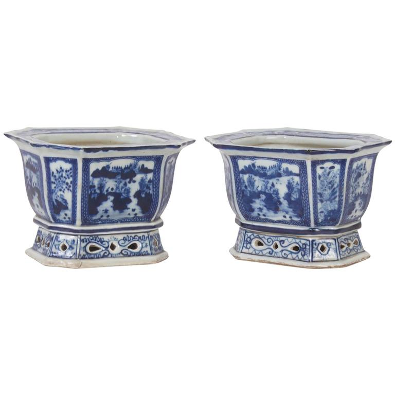 Pair of Chinese Export Blue and White Porcelain Planters at 1stDibs ...