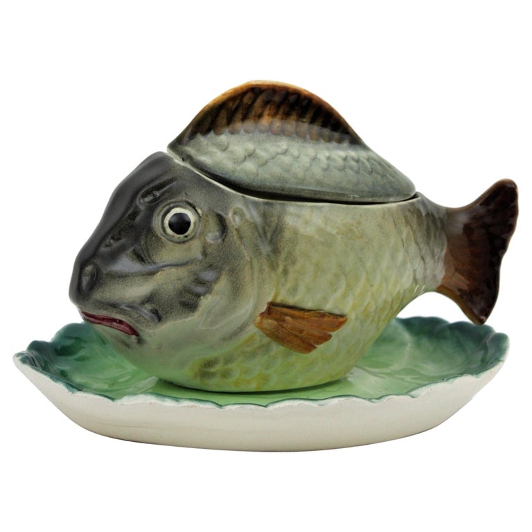 Fish Shaped Ceramic Sauce Tureen by Hispania CH Lladró For Sale at 1stDibs