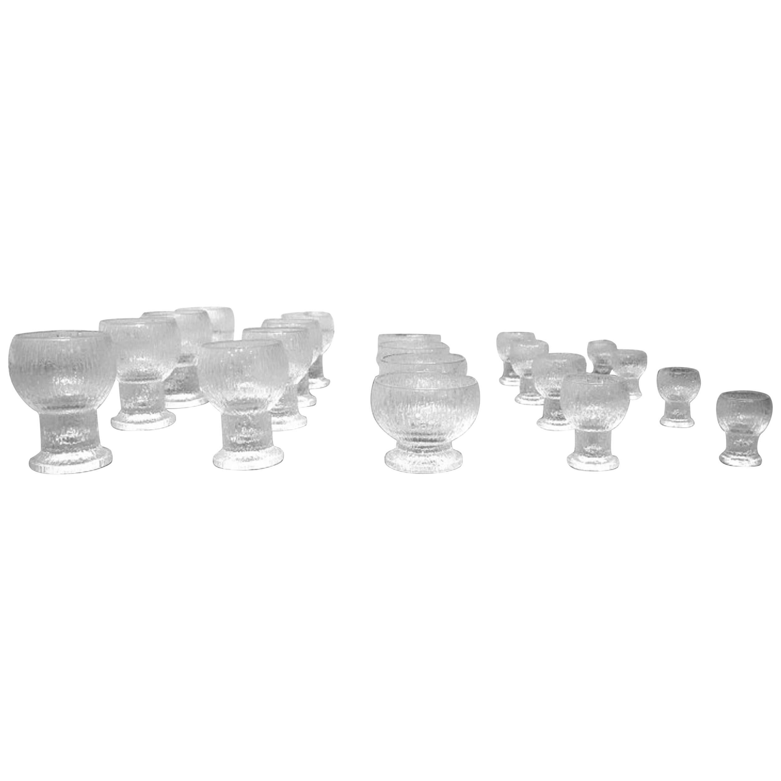 20 Glasses of Iittala Ultima Kekkerit Glass Service, Modern Finnish ...