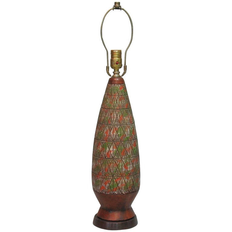 Mid-Century Modern Bullet Shaped Plaster Lamp For Sale at 1stDibs