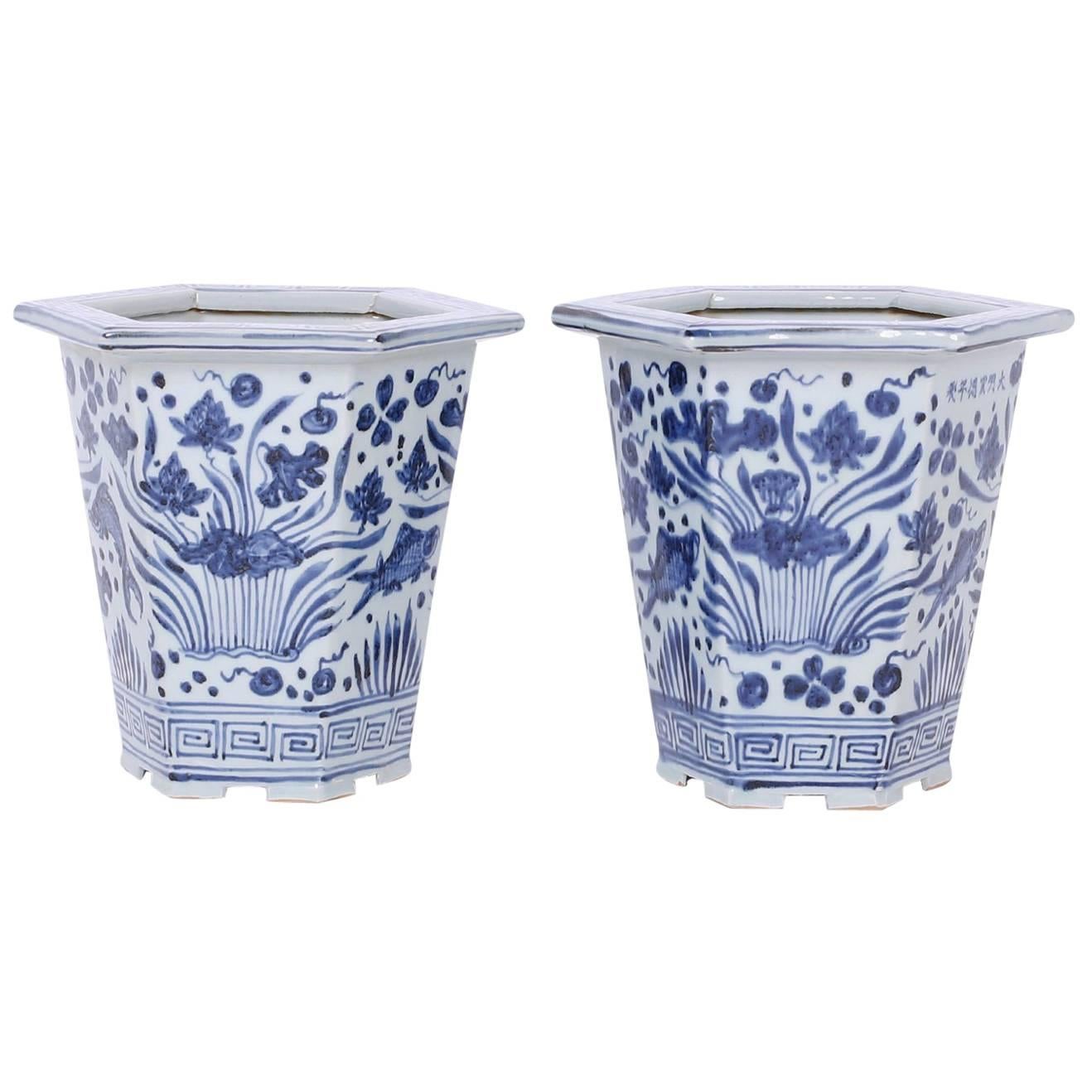 Pair of Chinese Export Style Blue and White Porcelain Planters at 1stDibs