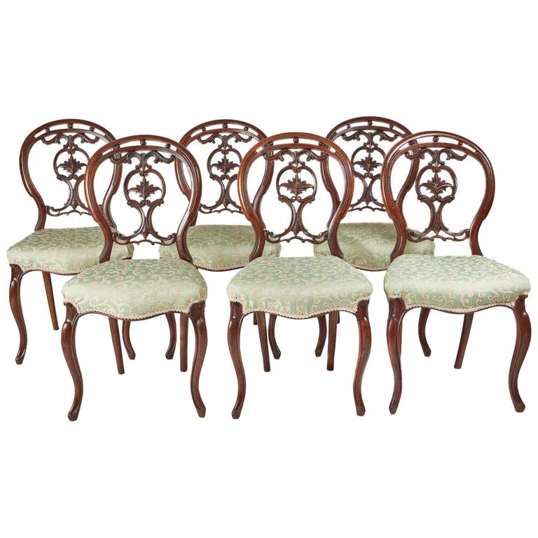 Set of Walnut Cabriole Leg Dining Chairs at 1stDibs