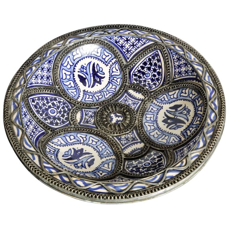 Moroccan Fez Ceramic Plate in Blue and White Adorned with Filigree at ...