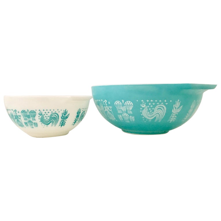 1960'S Pair Of Pyrex "Cinderella" Mixing Bowls For Sale at 1stDibs