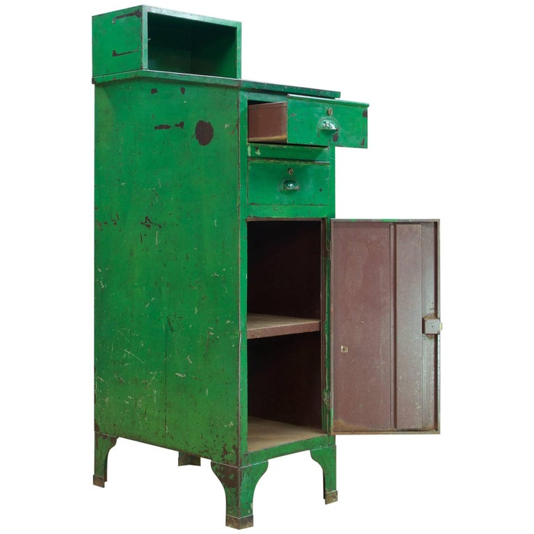 Vintage Industrial Green Steel Autohaus Garage Stand Mechanics Desk at ...