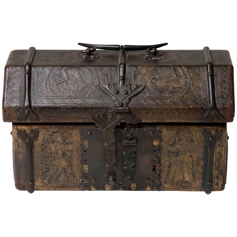 Little German Chest in Wood Covered with Leather, circa 1700 For Sale ...