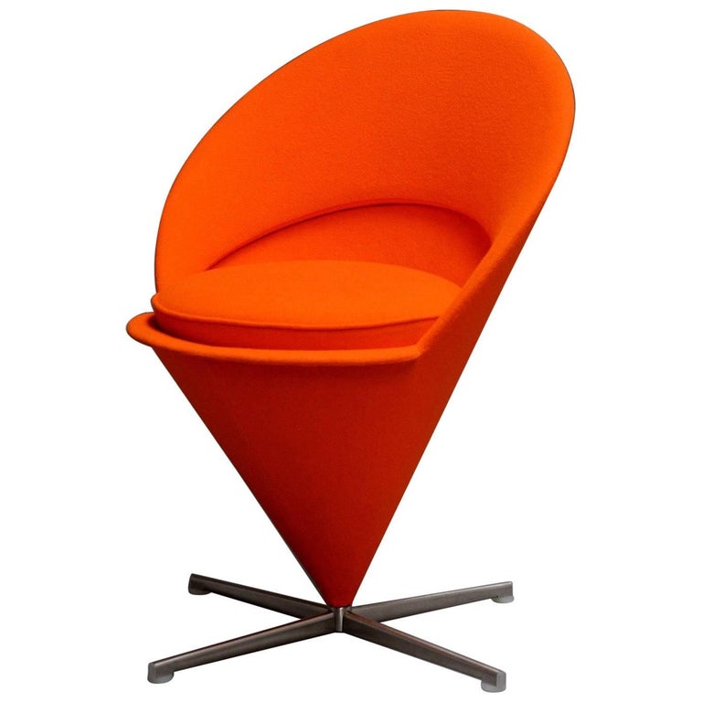 Cone Chair by Verner Panton - Vitra Design Museum For Sale at 1stdibs