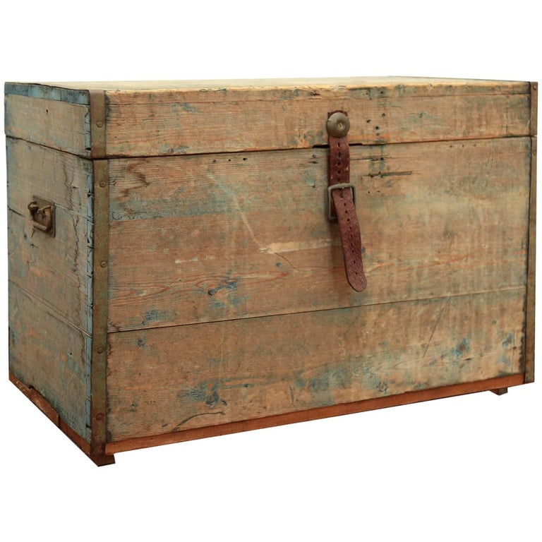 Messhachmit German Machine Gun Crate Trunk WW2 at 1stdibs