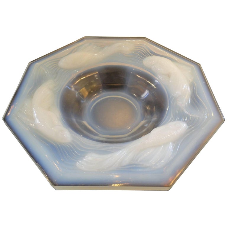 Edmond Etling French Art Deco Opalescent Glass Bowl For Sale at 1stDibs
