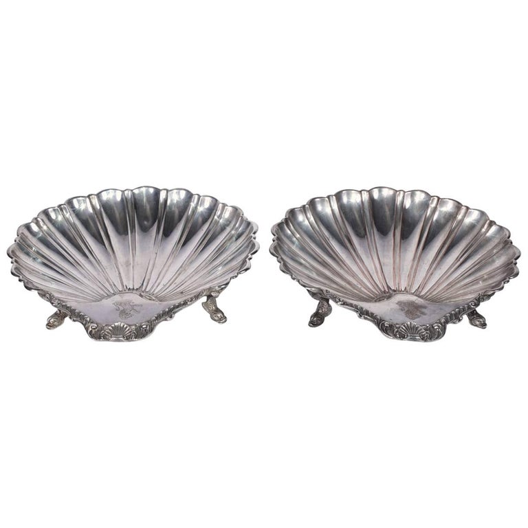 Pair of 19th Century British Silver Plated Scallop Shell Serving Dishes ...