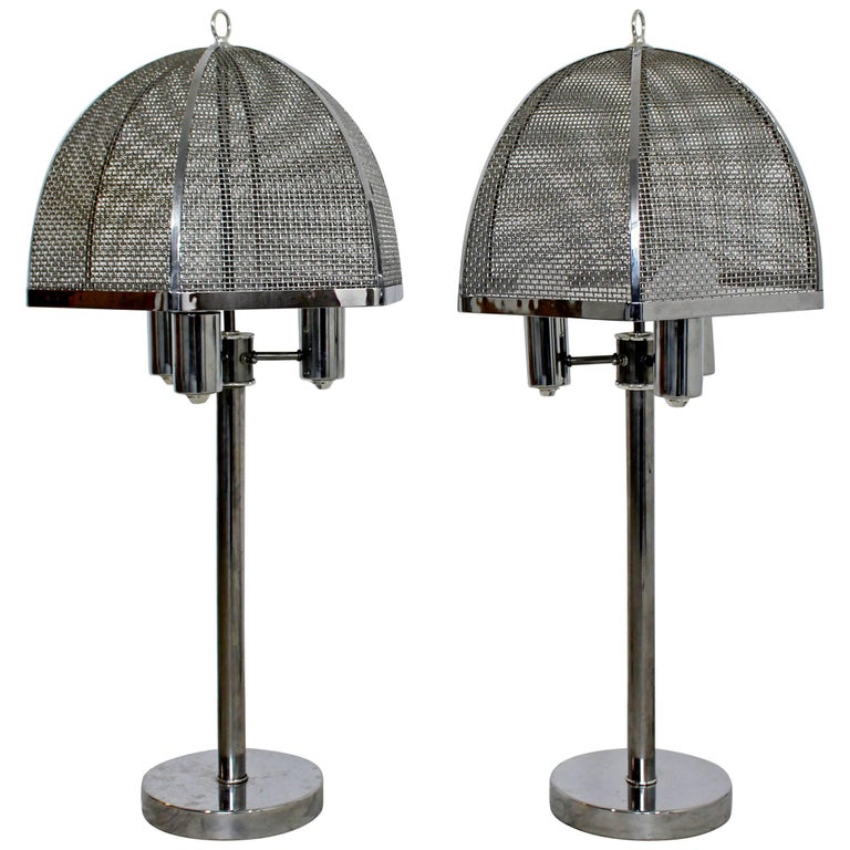 Vintage Mid-Century Modern Pair of Laurel Style Wire Mesh Table Lamps ...
