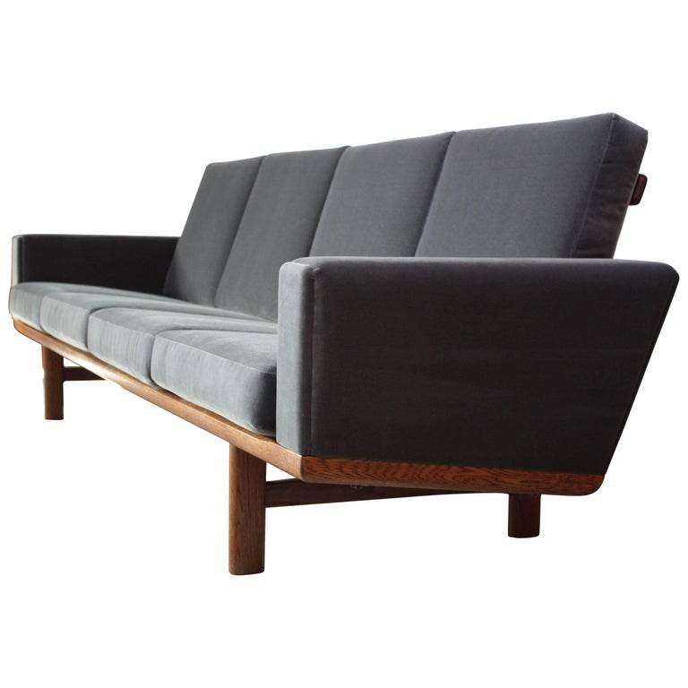 Hans Wegner for GETAMA Sofa in Oak and Velvet For Sale at 1stDibs