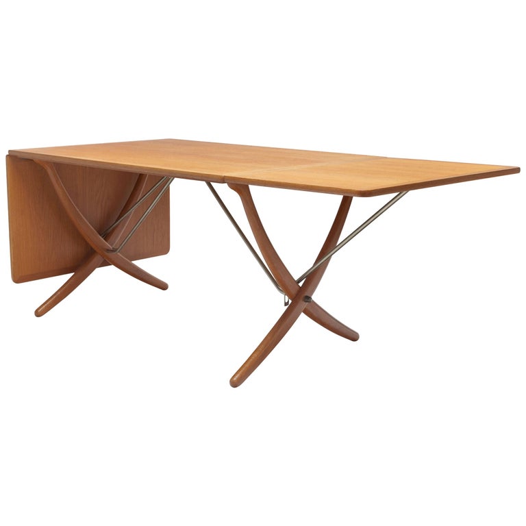 Oak Hans Wegner Sabre Leg's Drop-Leaf Dining Table, Model AT-304 ...