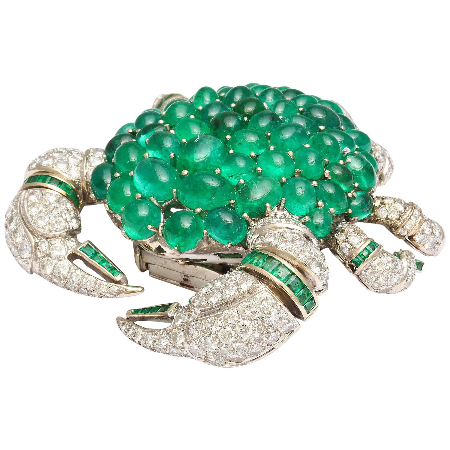 Stunning Emerald Diamond Gold Crab Brooch For Sale at 1stdibs