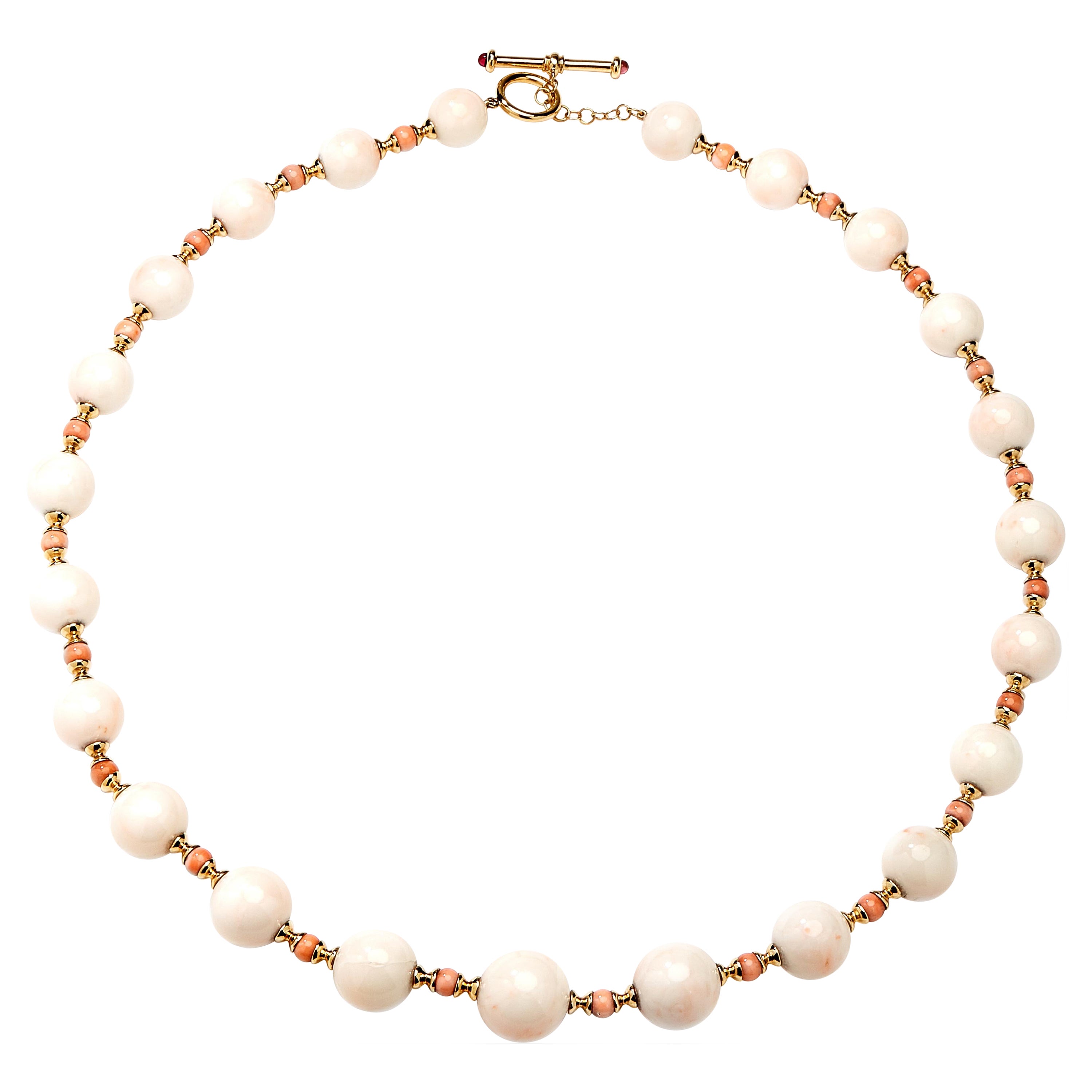 14 Karat Yellow Gold Vintage Momoiro Sango Coral Graduated Beads ...