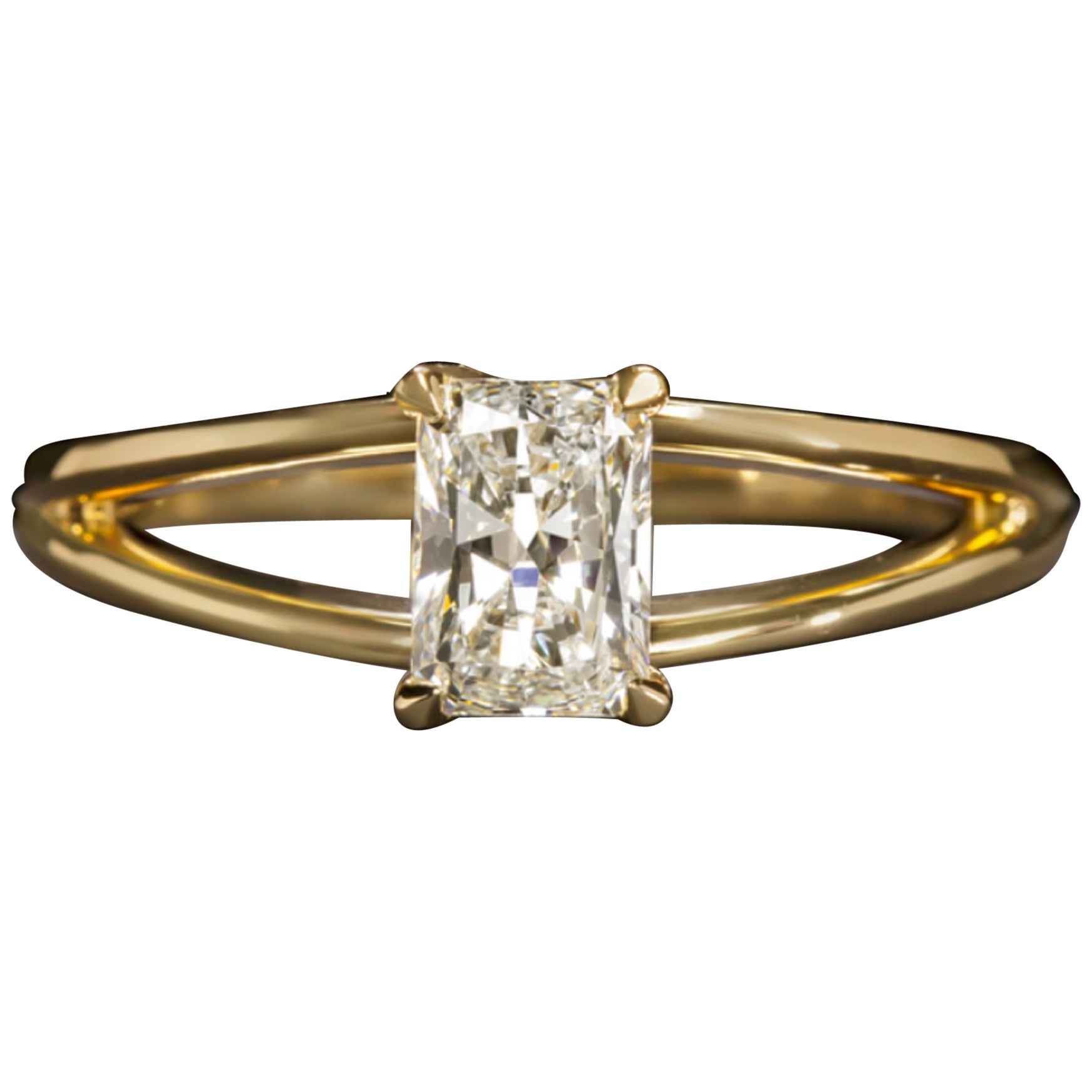 GIA Certified Natural Fancy Green 1.77 Carat VS2 Radiant Cut Diamond ...