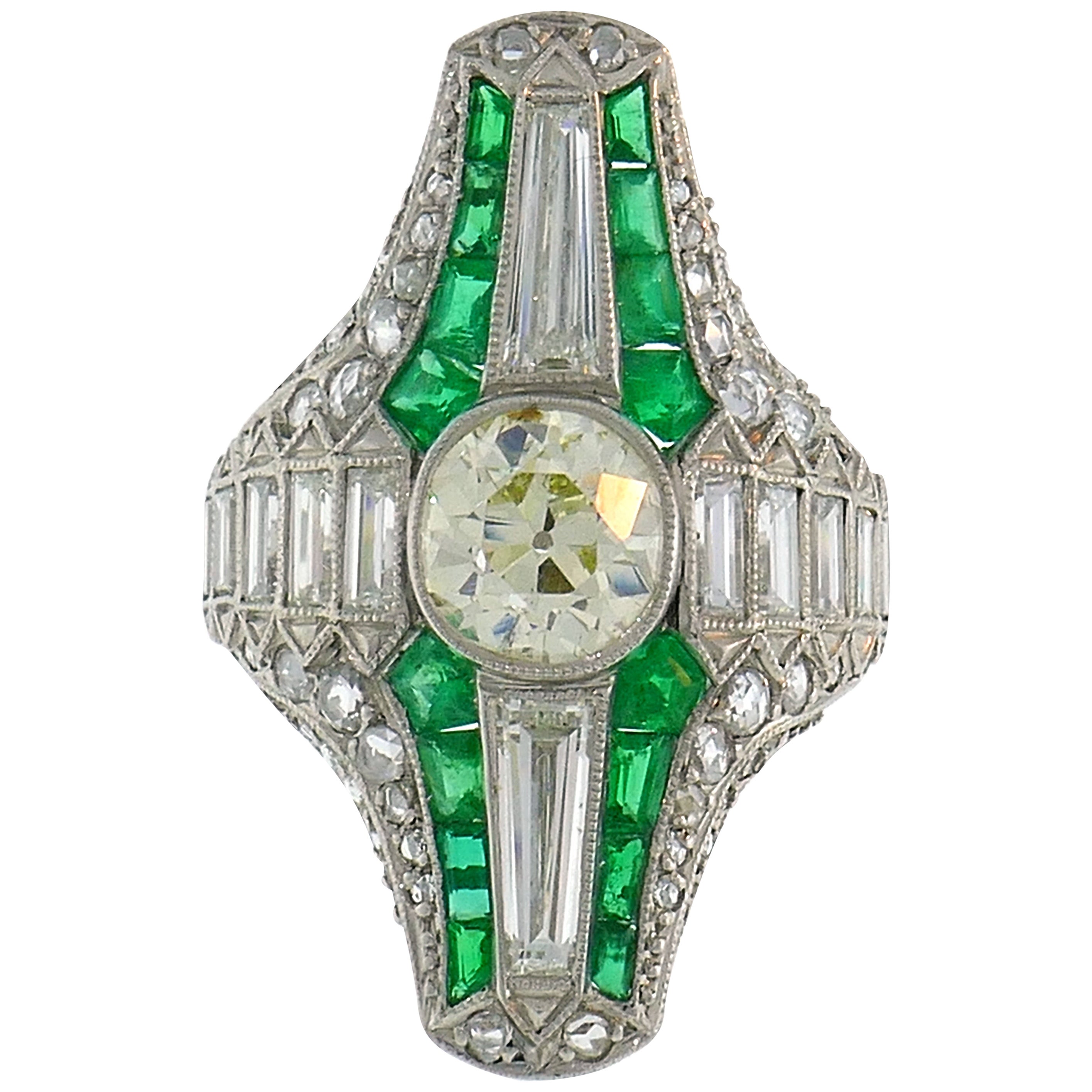 Art Deco Rhombus Shaped Diamond Emerald Gold Ring at 1stDibs
