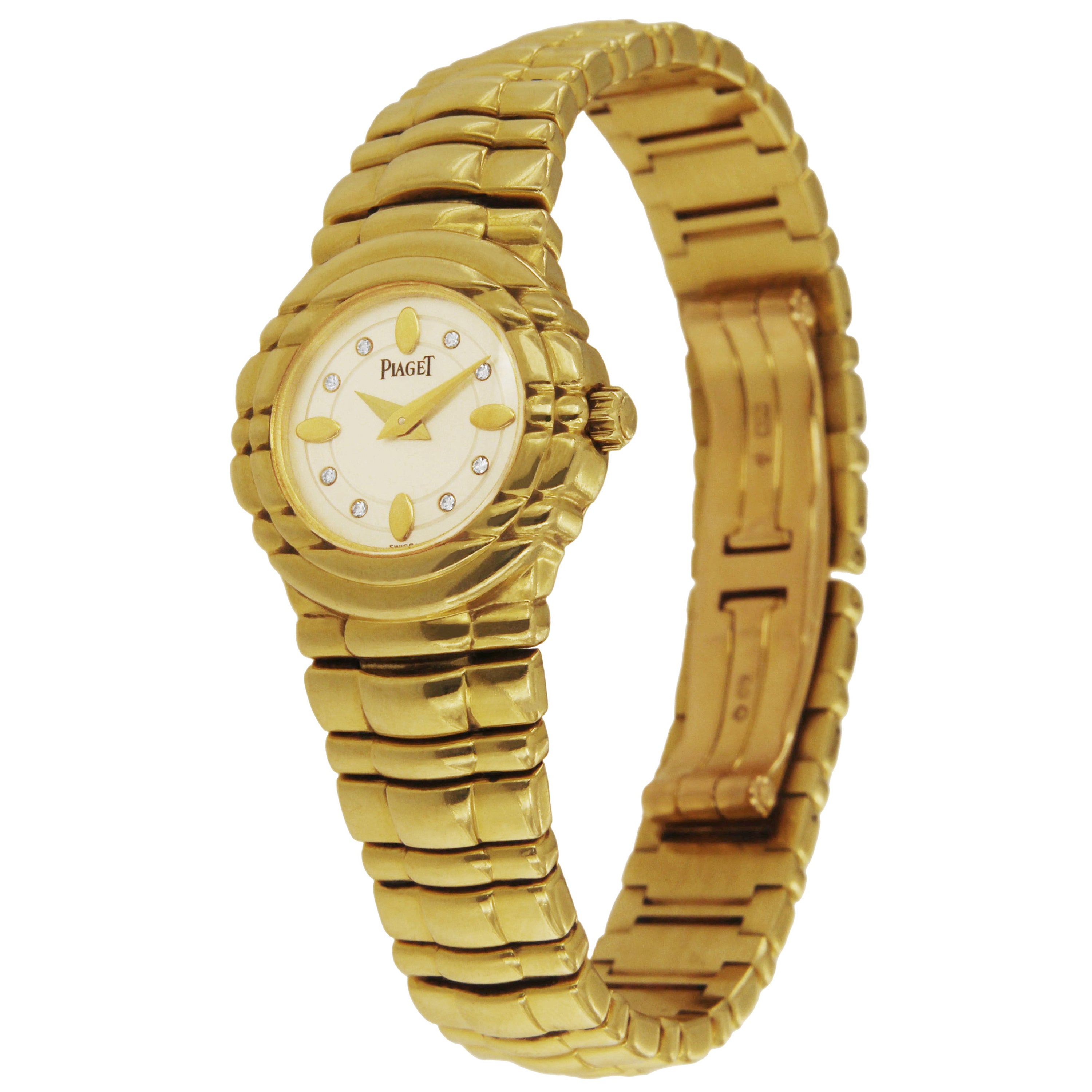 Piaget 18 Karat Yellow Gold Heart Shaped Watch For Sale at 1stDibs