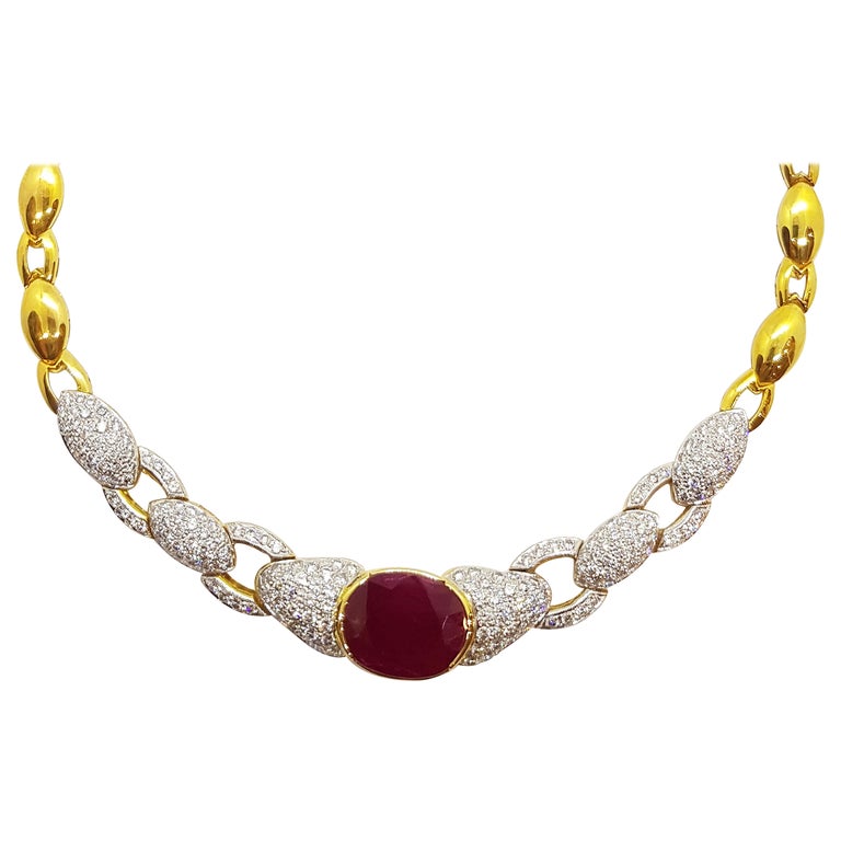 Ruby with Diamond Necklace Set in 18 Karat Gold Settings For Sale at 1stDibs